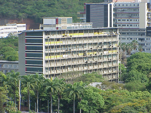 IMPERMEABILIZACIÓN DE TECHO DE LA FACULTAD DE ODONTOLOGÍA. IMPERMEABILIZACIÓN DE TECHO DE LA FACULTAD DE ODONTOLOGÍA.